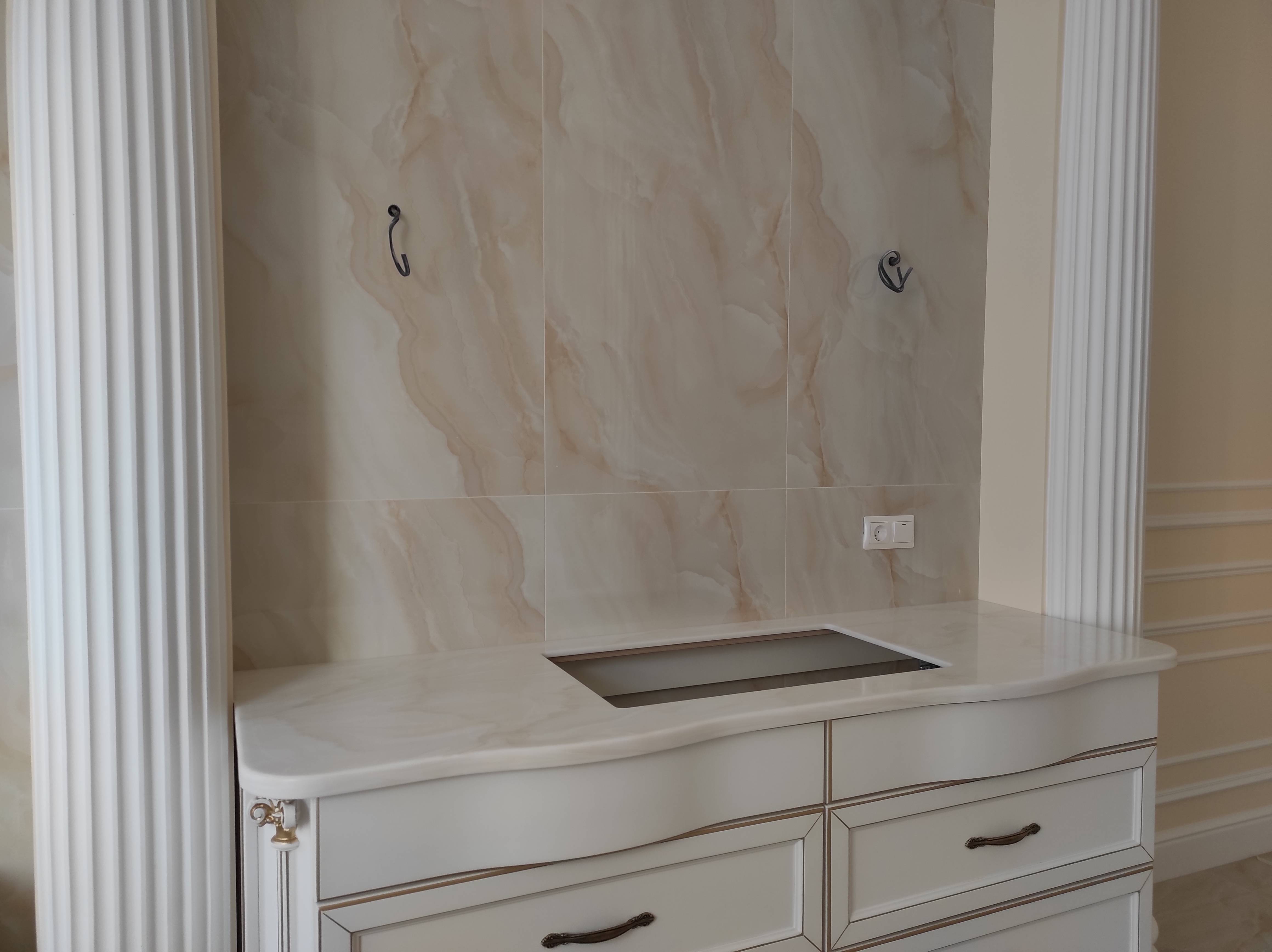 Staron Supreme Onyx Latte Cream VL343
